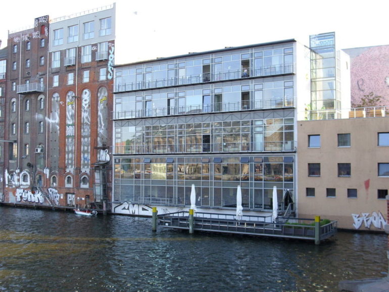 Club Zoom In – Watergate Berlin - Techno Station