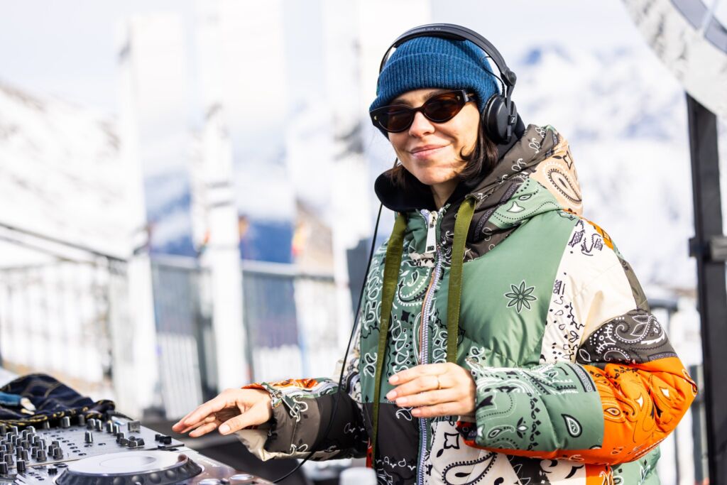 Techno Mixes Weekly - Techno Station