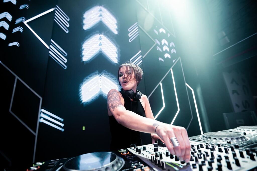 Techno Mixes Weekly - Techno Station